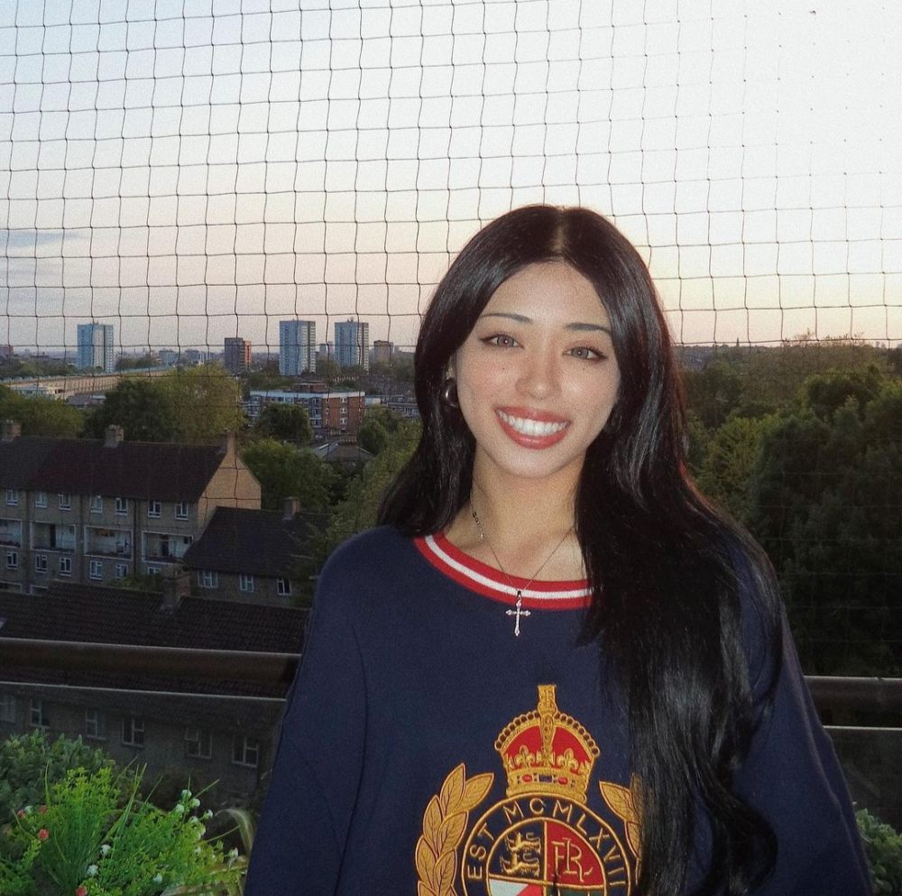 7 Potret Menawan Kaya Chakrabortty Miss Universe Jepang 2024