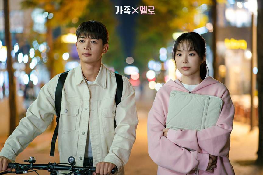 7 Cerminan Sifat Kebapakan Moo Jin di Romance in the House