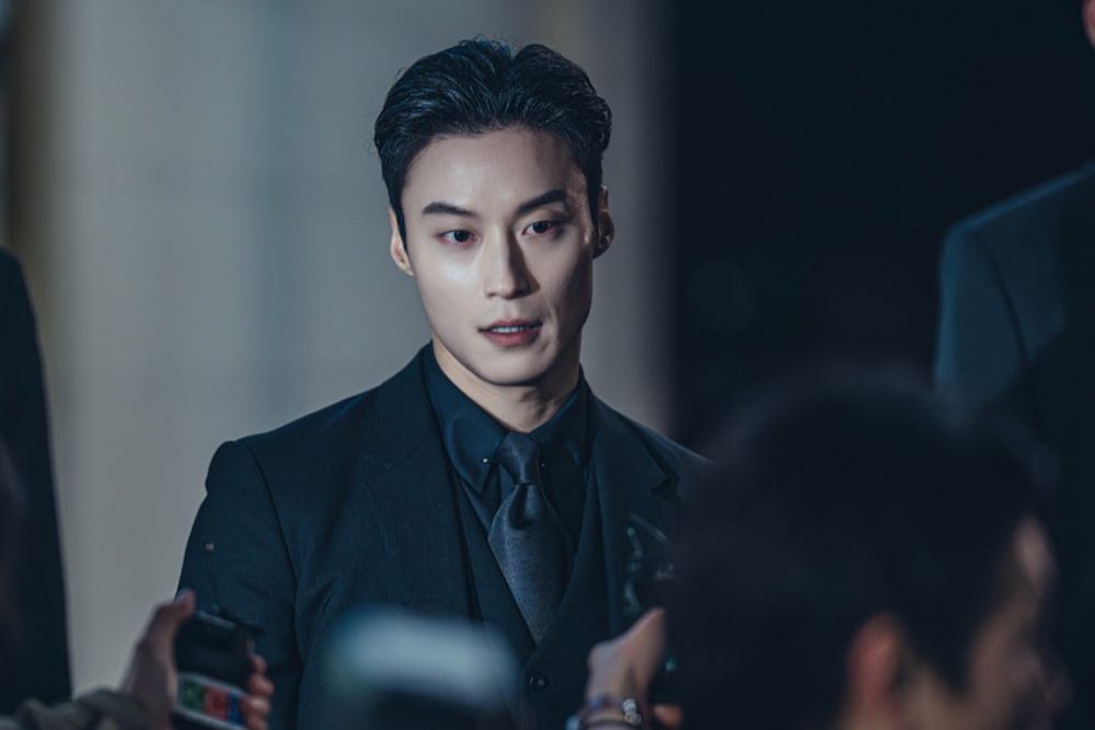 Konflik Internal Keluarga Woo One Group di Drakor Your Honor