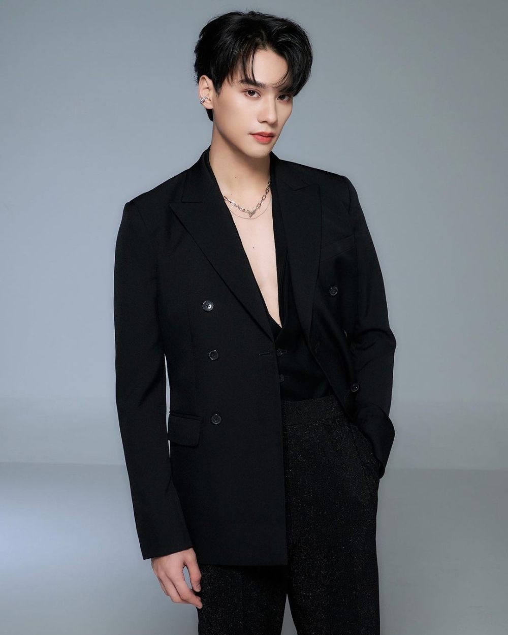 Profil Keng Harit, Debut Akting di The Paradise of Thorns