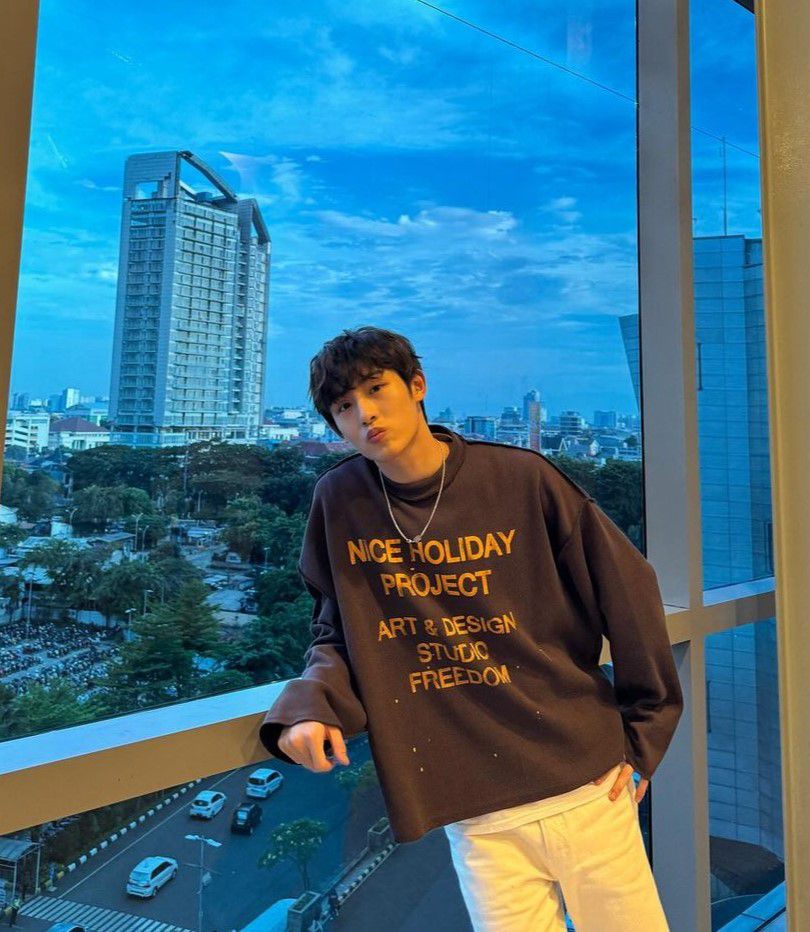 Referensi Daily Outfit ala Winwin WayV