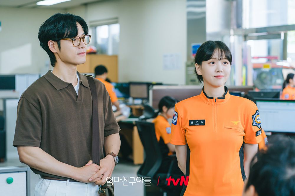 6 Kesamaan Kang Dan Ho dan Jeong Mo Eum di Love Next Door