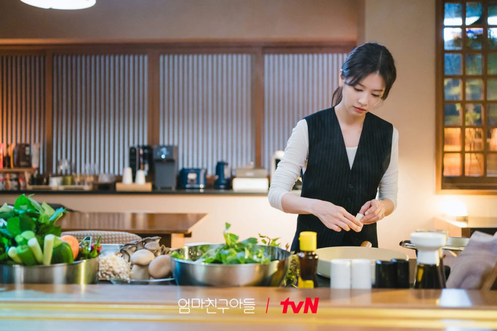 Bukti Bae Seok Ryu Naksir Choi Seung Hyo di Love Next Door