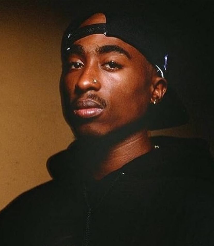 Profil Tupac Shakur
