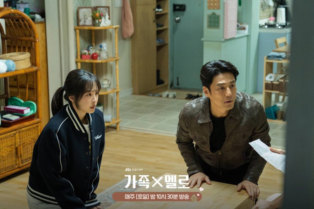 7 Cerminan Sifat Kebapakan Moo Jin di Romance in the House