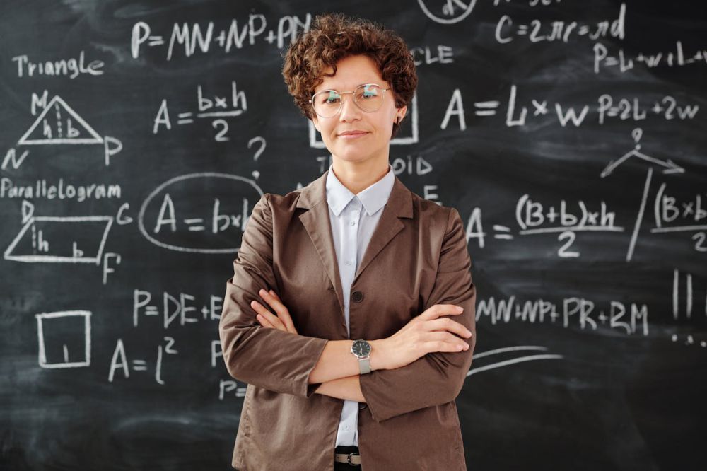 5 Cara Ampuh agar Menjadi Guru Favorit para Siswa