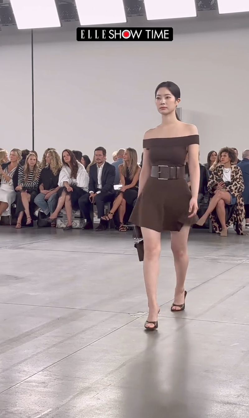Dahyun TWICE Debut Runway di New York Fashion Week 2024