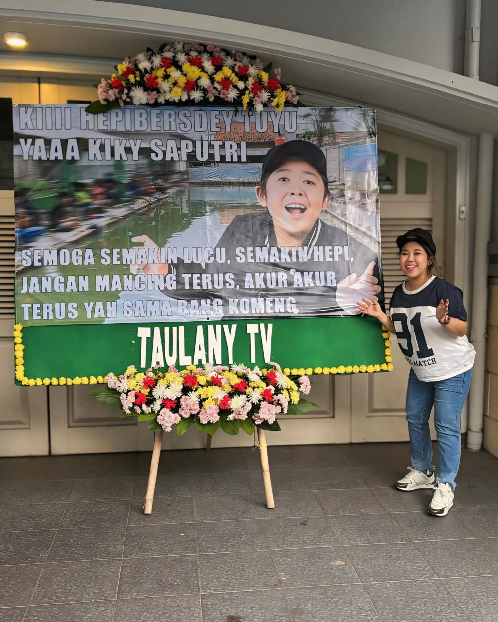 Karangan Bunga Andre Taulany Buat Sahabat Artis