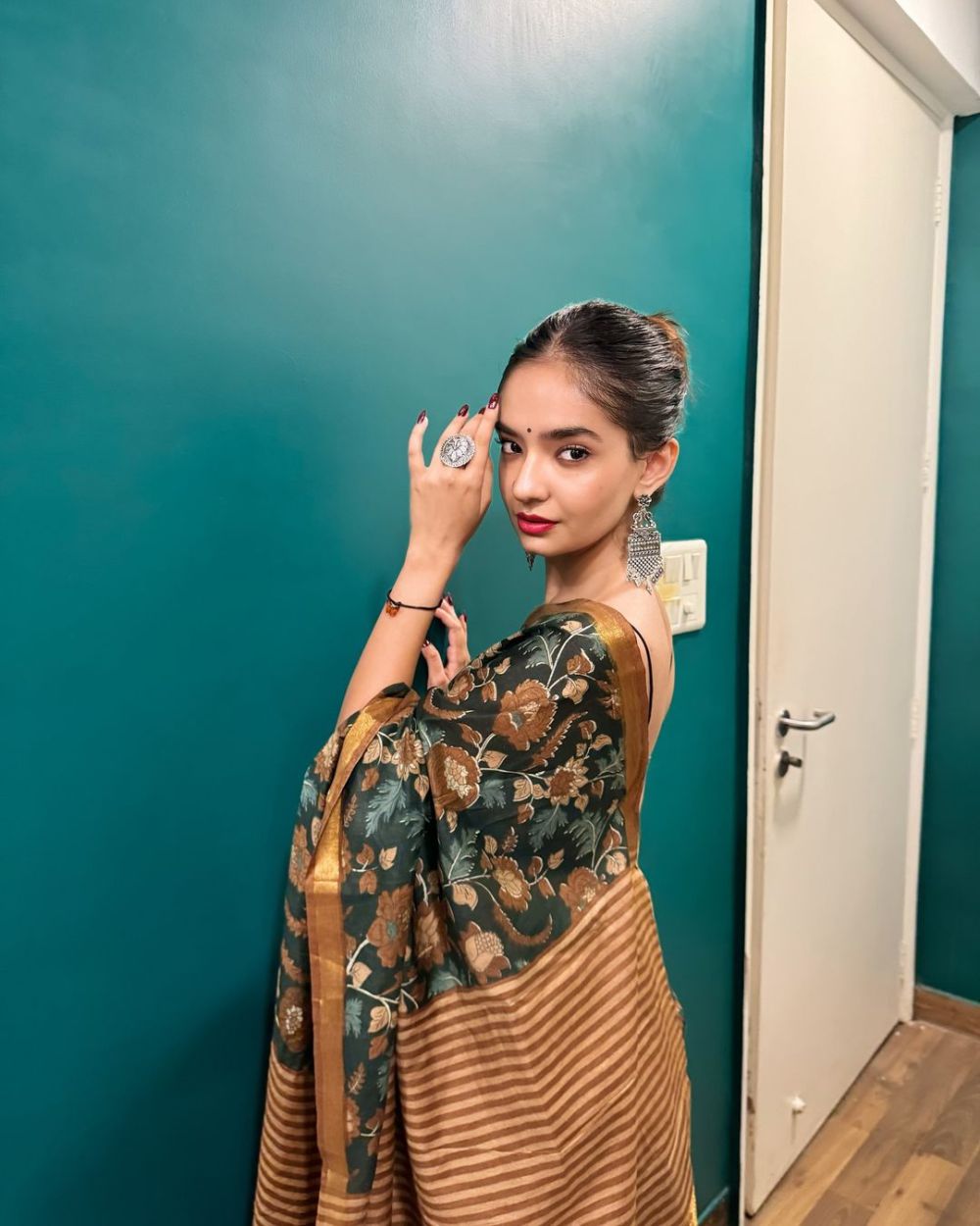 9 Momen Artis India Rayakan Durga Puja 2024