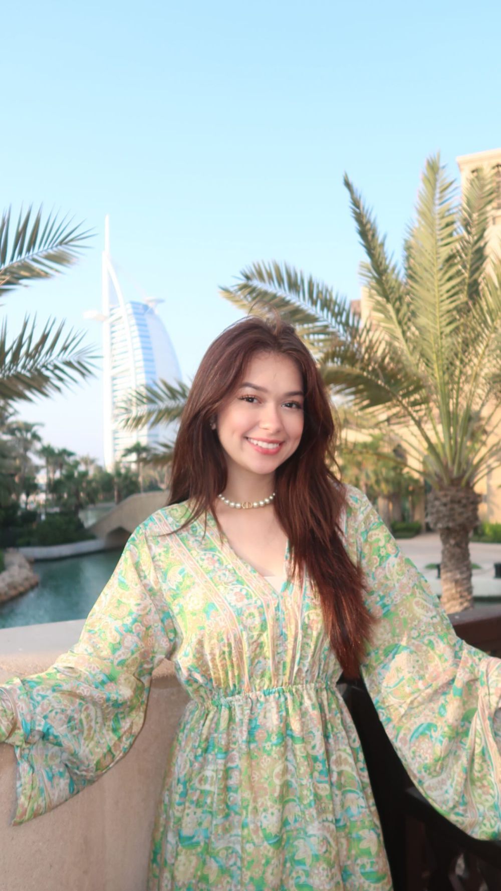 Potret Rebecca Klopper Liburan ke Dubai, Mengunjungi Al Seef