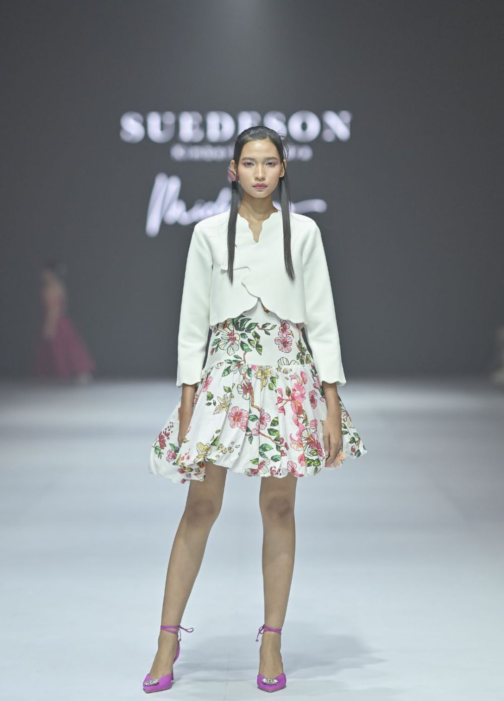 10 Koleksi Suedeson di JFW 2025, Fokus pada Keindahan Floral