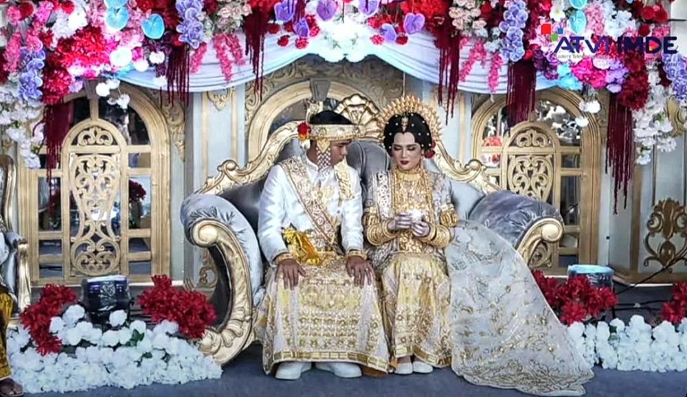 7 Dekorasi Akad Nikah Nia LIDA, Paduan Adat dan Modern