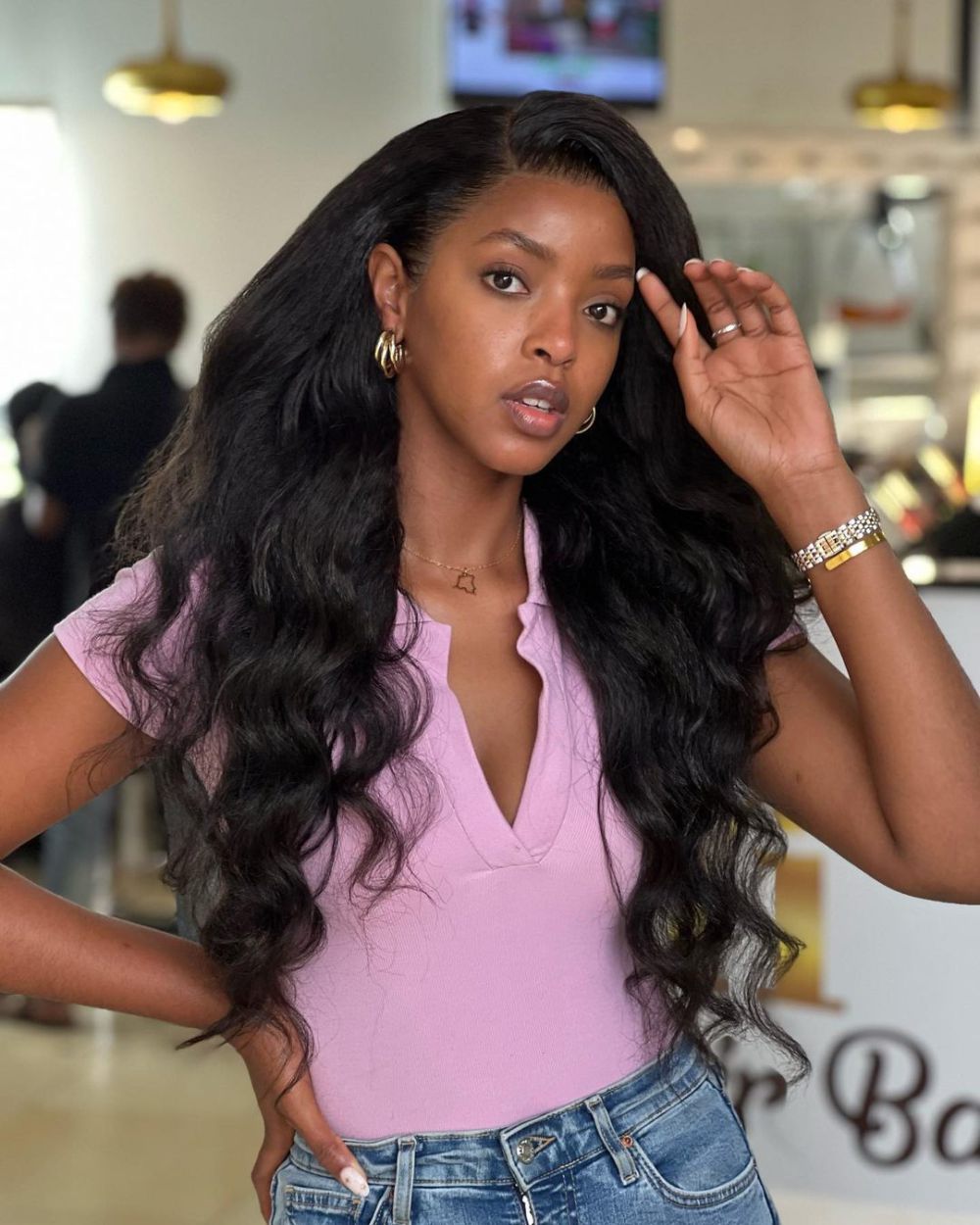 7 Potret Ilda Amani Miss Universe Kongo 2024, Sweet Abis!