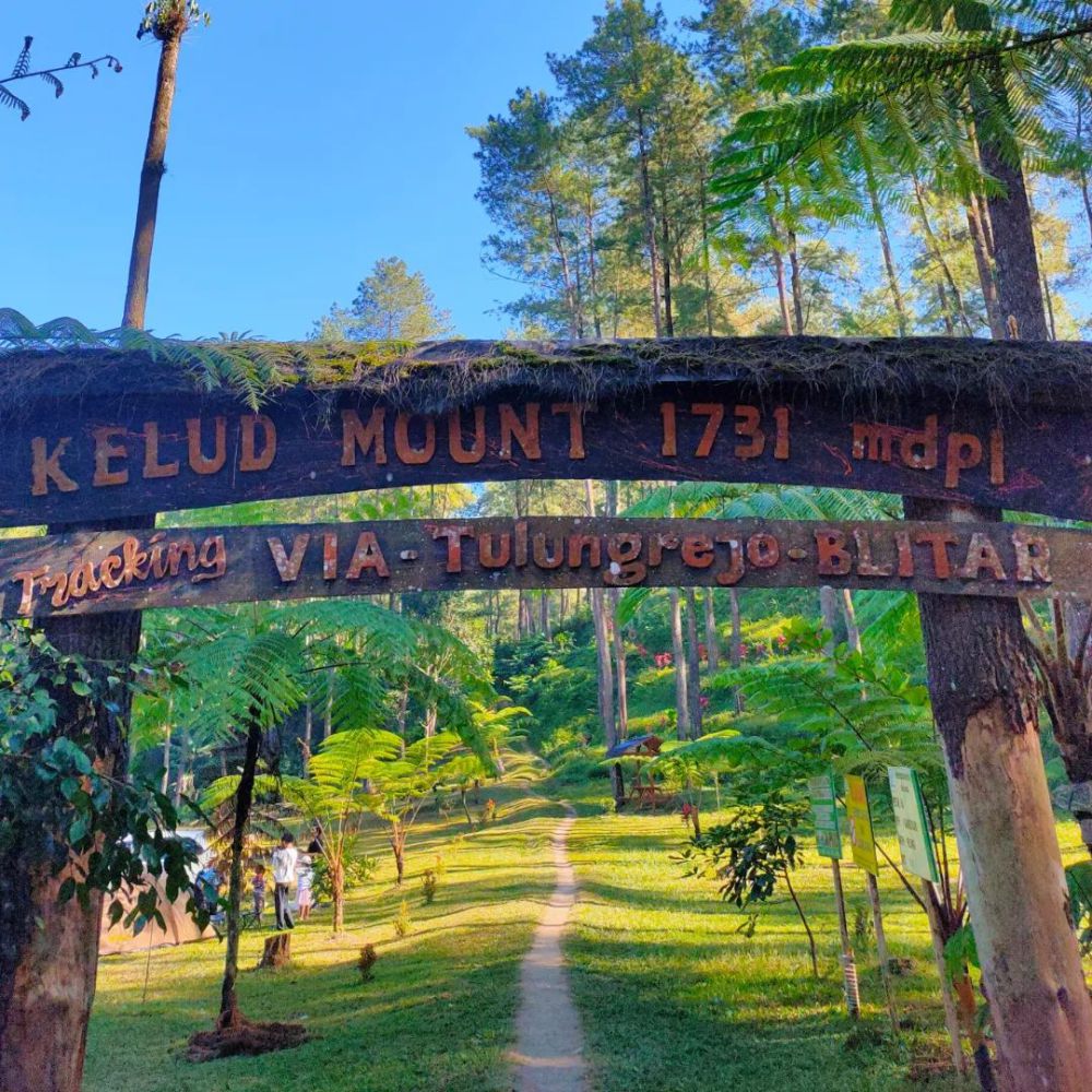 Jalur Pendakian Gunung Kelud yang Populer bagi Pendaki