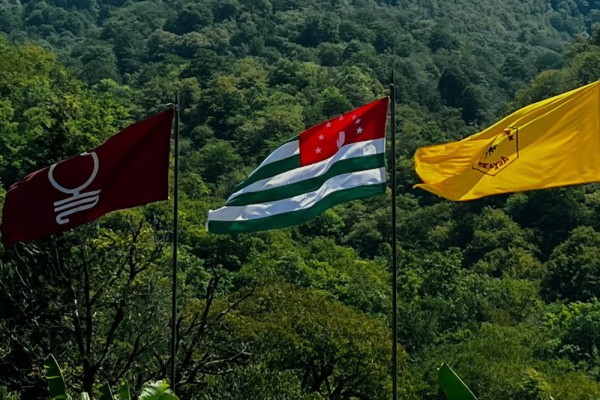 Presiden Abkhazia Janji Resign jika Massa Tinggalkan DPR