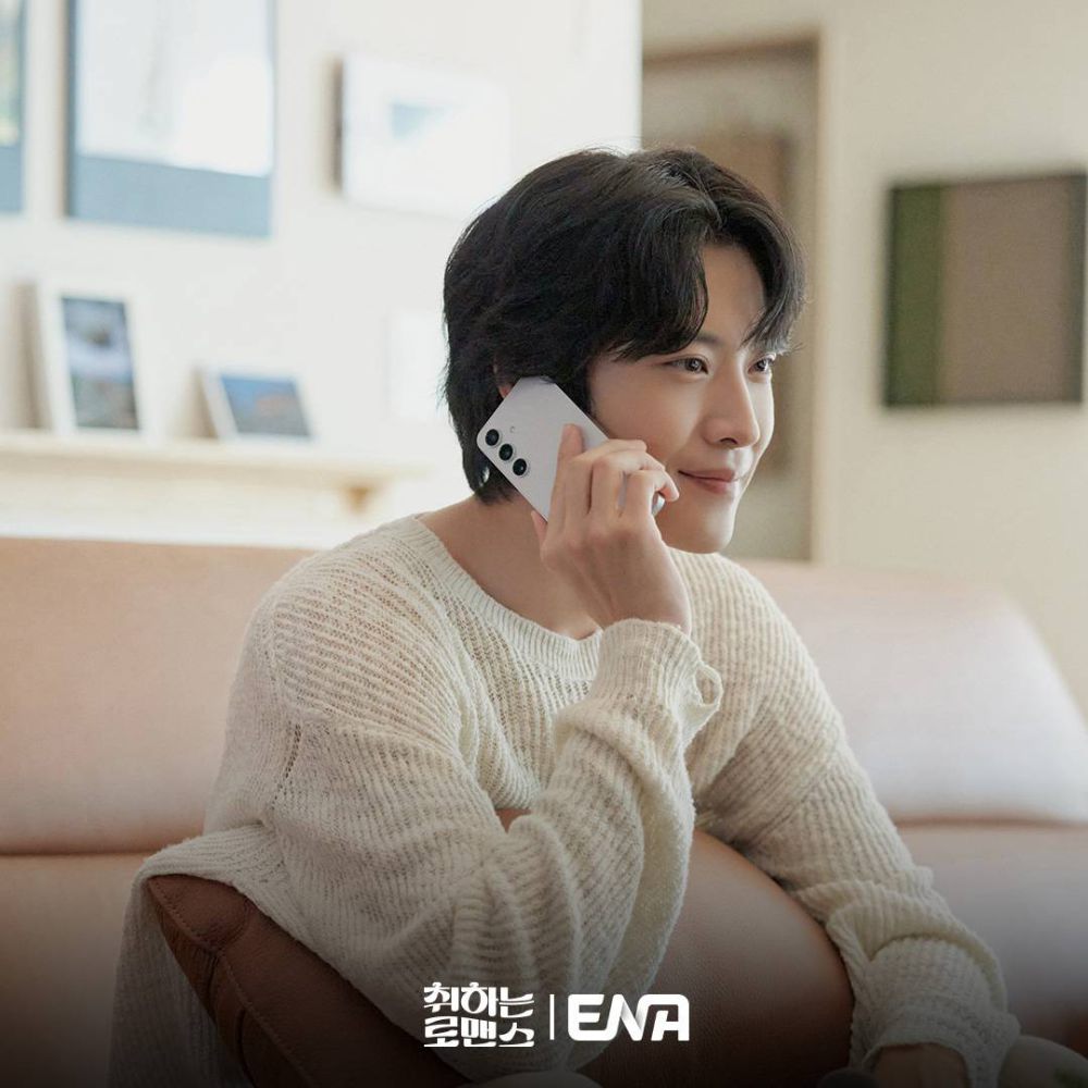 Act of Service Yoon Min Joo kepada Chae Yong Joo