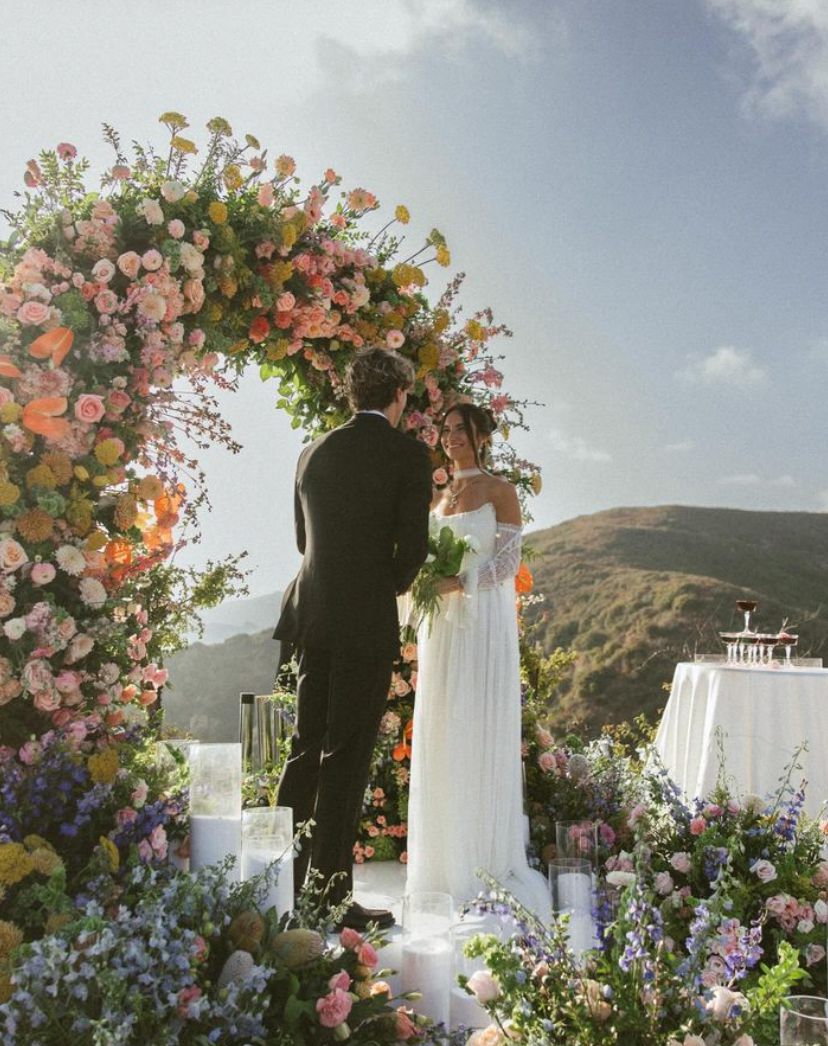 Gavin Casalegno Aktor The Summer I Turned Pretty Menikah