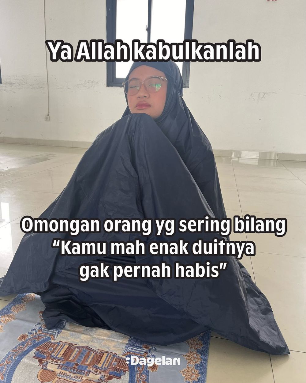 Meme Berdoa Ini Kocak Abis