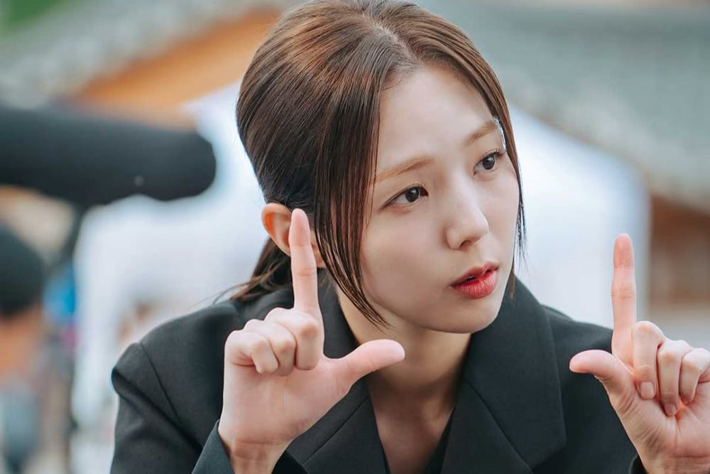 Dukungan Han Jin Yi pada Hee Joo di When the Phone Rings