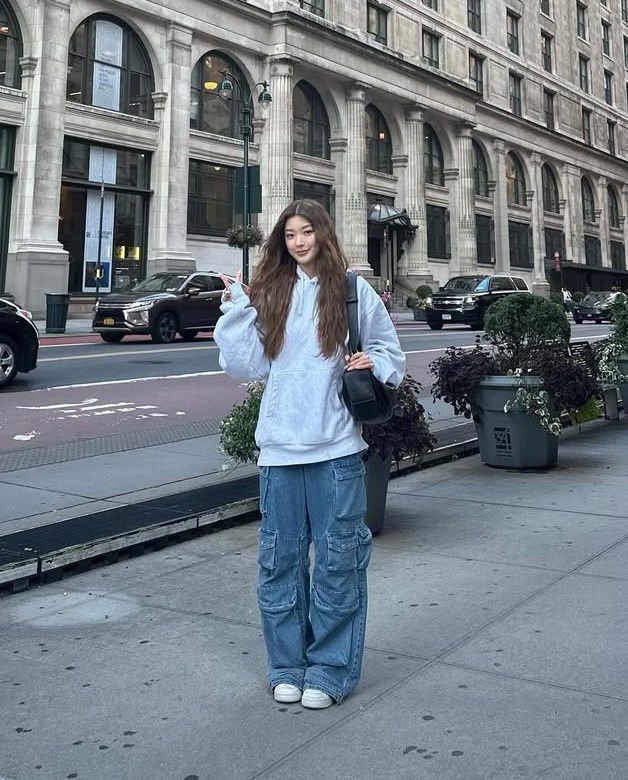 9 OOTD ala Yoonchae KATSEYE, Simpel nan Stylish!