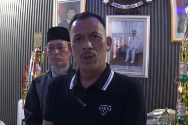 Bareskrim Sudah Periksa Kades Kohod Terkait Kasus Pagar Laut Bareskrim Sudah Periksa Kades Kohod Terkait Kasus Pagar Laut