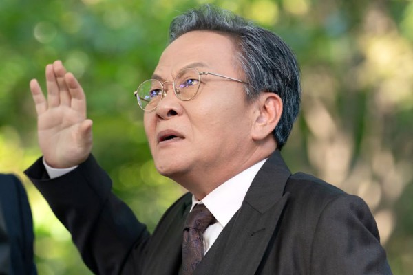 Bukti Gejala Demensia Gang Cheon Makin Parah di Buried Heart