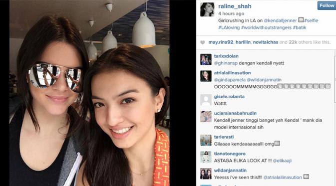 10 Selfie Artis Indonesia & Hollywood Ini Bikin Iri, Ada Idola Kamu? 10 Selfie Artis Indonesia & Hollywood Ini Bikin Iri, Ada Idola Kamu?