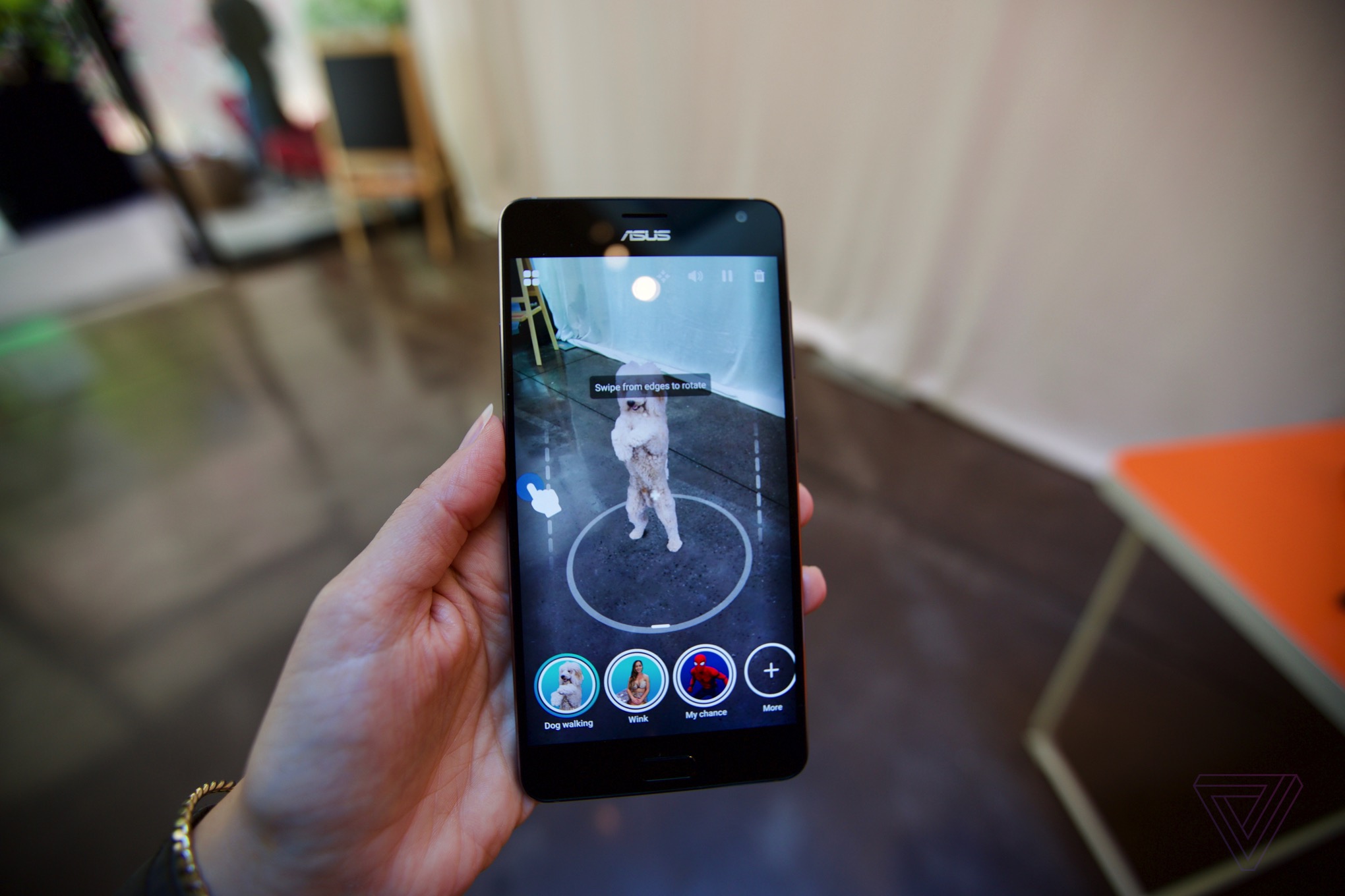 6 Smartphone Mahal dengan Teknologi Mutakhir yang Rilis Tahun 2017