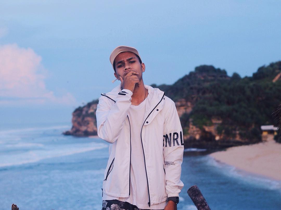 Tereleminasi di Top 10, Begini Gaya Kevin Idol yang Kece Abis