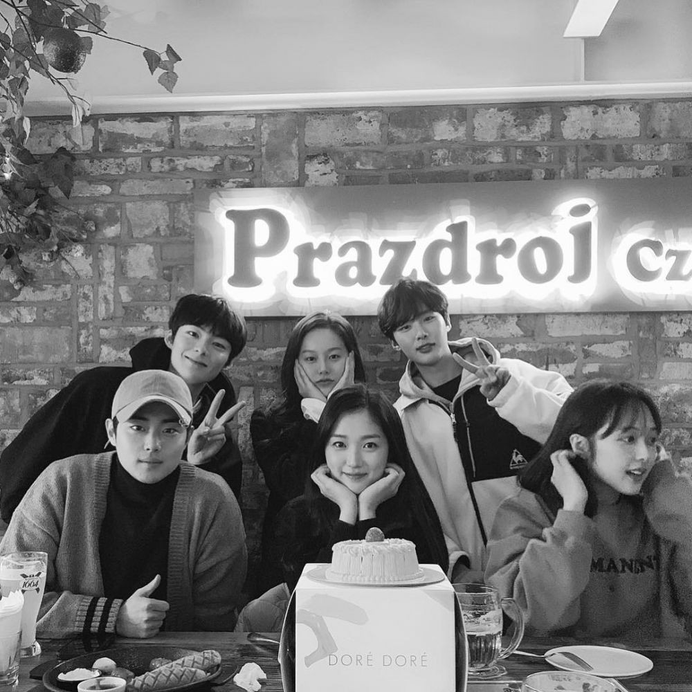 Cinlok di SKY Castle, 12 Potret Lovestagram Kim Bo Ra & Jo Byeong Gyu Cinlok di SKY Castle, 12 Potret Lovestagram Kim Bo Ra & Jo Byeong Gyu