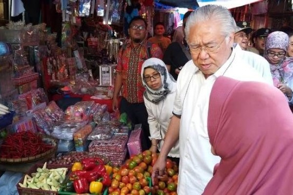 Mendag Enggar: Tas Eceng Gondok Lokal Tak Kalah dengan Brand Luar Lho! Mendag Enggar: Tas Eceng Gondok Lokal Tak Kalah dengan Brand Luar Lho!