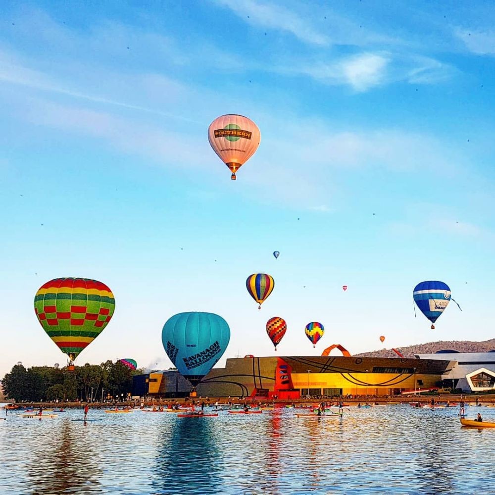 10 Negara Ini Punya Wisata Balon Udara Yang Menyenangkan! 10 Negara Ini Punya Wisata Balon Udara Yang Menyenangkan!