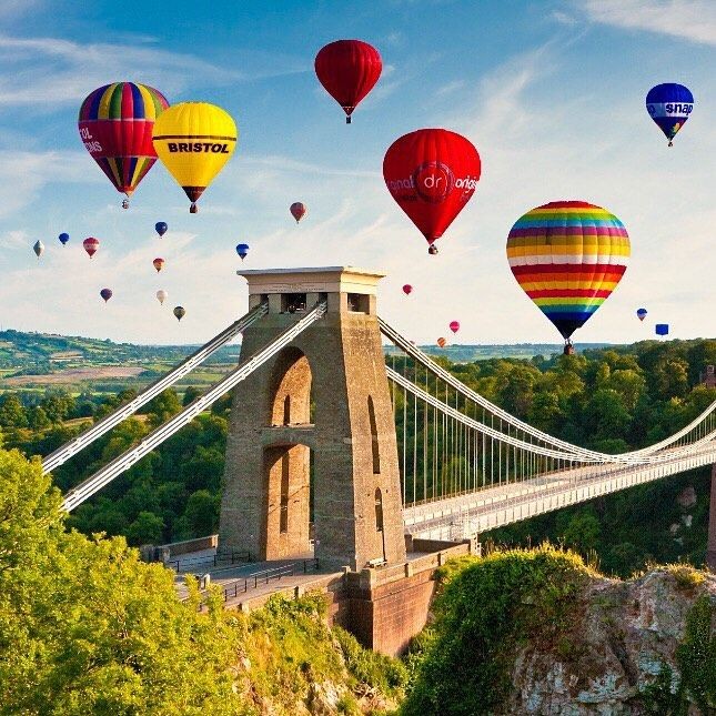 10 Negara Ini Punya Wisata Balon Udara Yang Menyenangkan! 10 Negara Ini Punya Wisata Balon Udara Yang Menyenangkan!