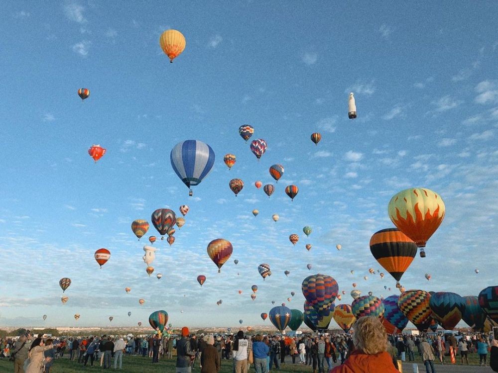 10 Negara Ini Punya Wisata Balon Udara Yang Menyenangkan! 10 Negara Ini Punya Wisata Balon Udara Yang Menyenangkan!