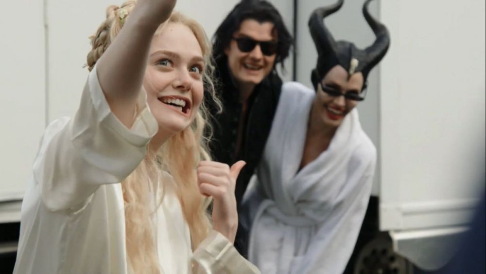 Jadi Diaval di Maleficent, 10 Potret Sam Riley Jelang Usia 40 Tahun