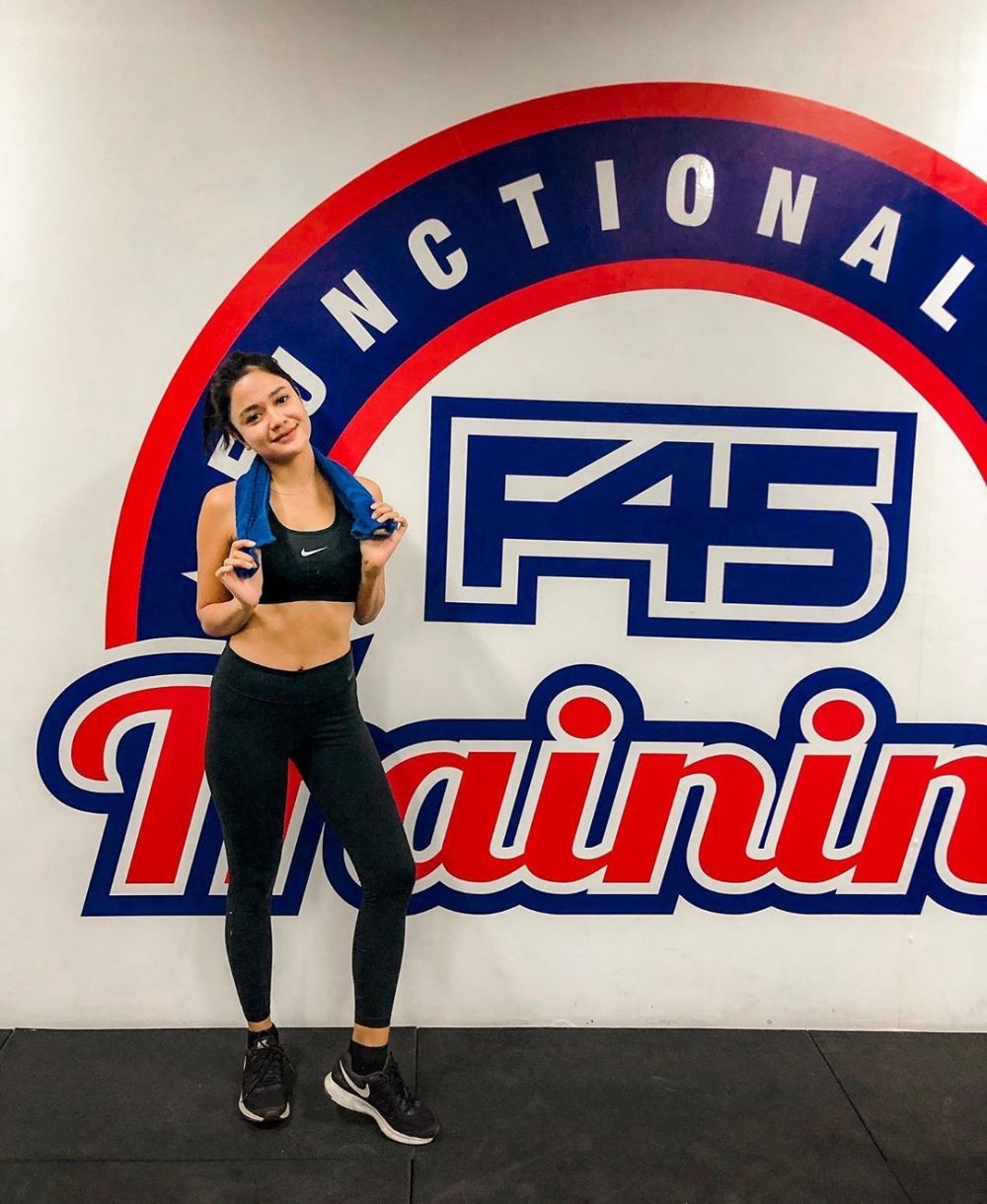 Hobi Olahraga, 10 Potret Annisa Nurul OK Jek dengan Body Goalsnya