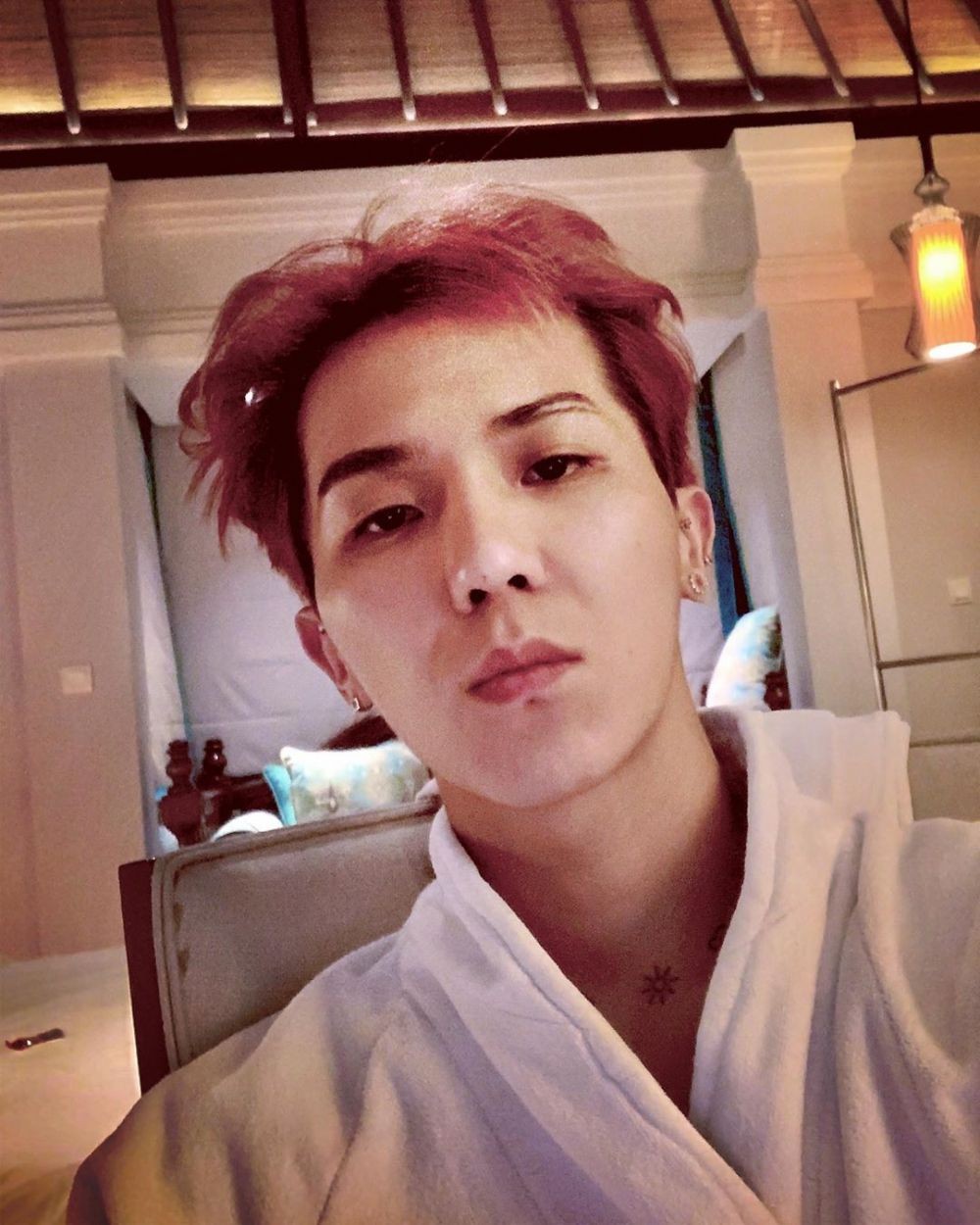 Punya Aura Dominan, 10 Idola KPop Ini Ternyata Anak Sulung Lho Punya Aura Dominan, 10 Idola KPop Ini Ternyata Anak Sulung Lho