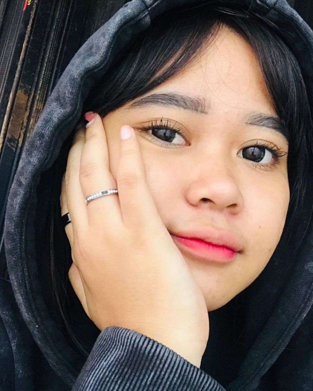Viral, 10 Potret Cewek Ini Mirip Banget Sama Brisia Jodie!