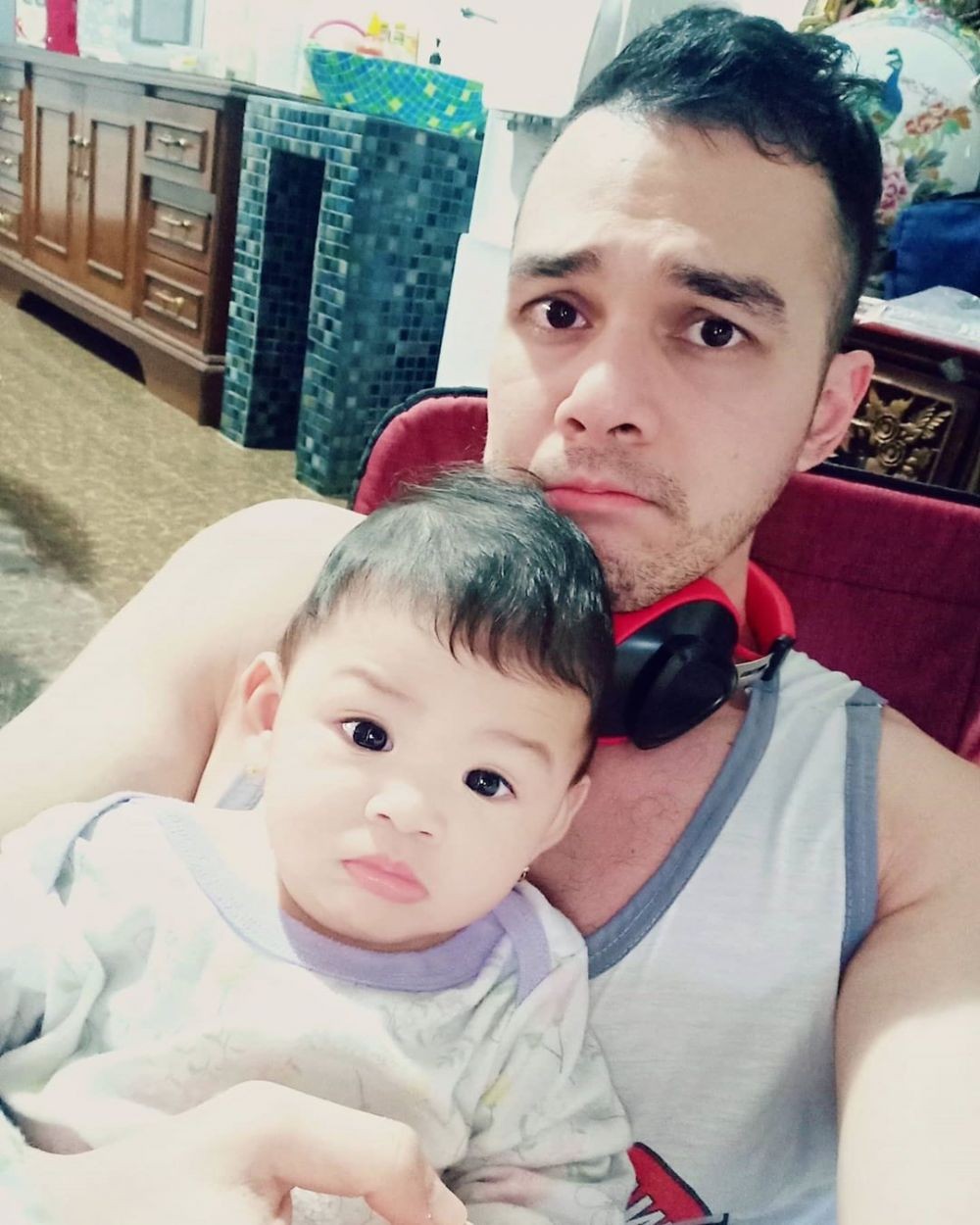 Dulu Artis Sinetron, 10 Potret Ivan Permana yang Kini Sudah Jadi Ayah Dulu Artis Sinetron, 10 Potret Ivan Permana yang Kini Sudah Jadi Ayah