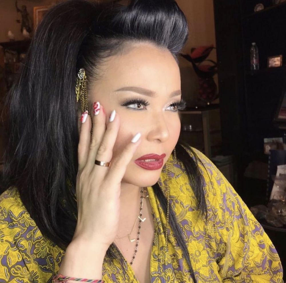 10 Potret Cetar Jennifer Ipel yang Berseteru dengan Barbie Kumalasari