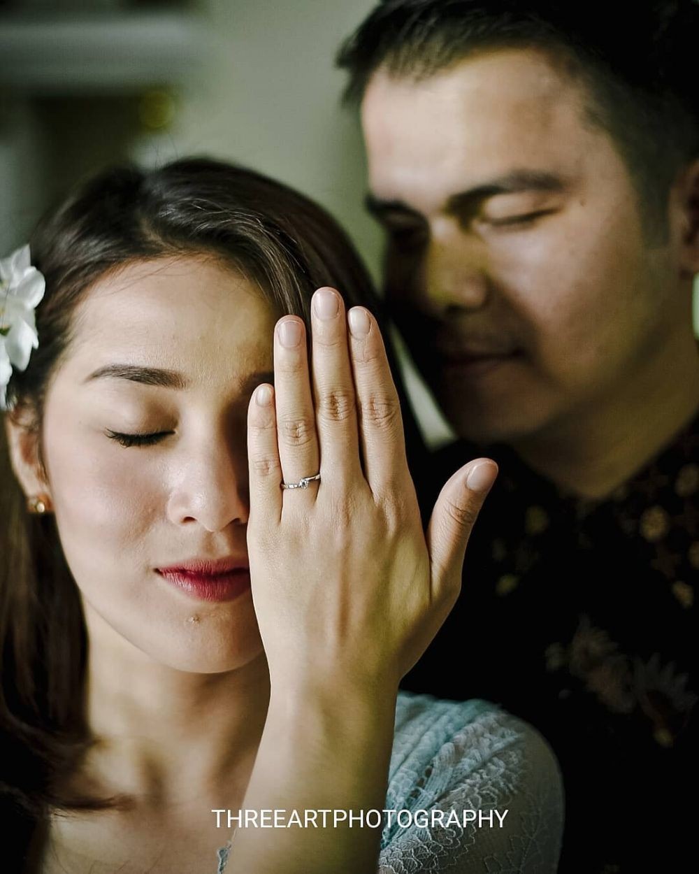 9 Potret Lamaran Handika Pratama dan Rosiana Dewi, Manis Banget 9 Potret Lamaran Handika Pratama dan Rosiana Dewi, Manis Banget