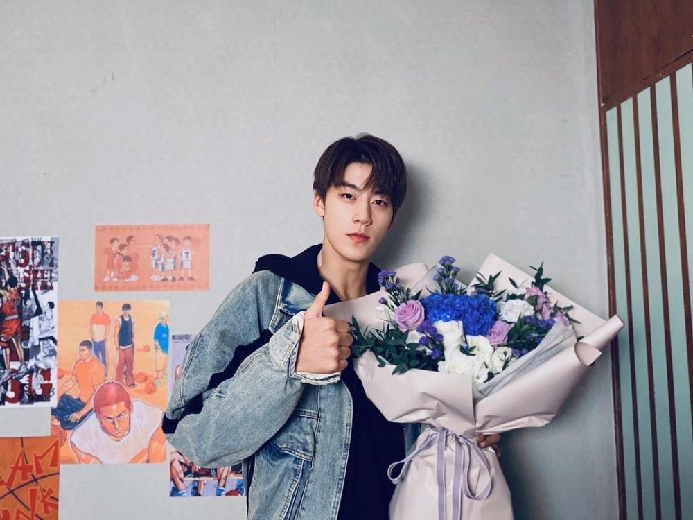 10 Pesona Ryan Ren, Aktor Cina yang Mirip Soobin TXT