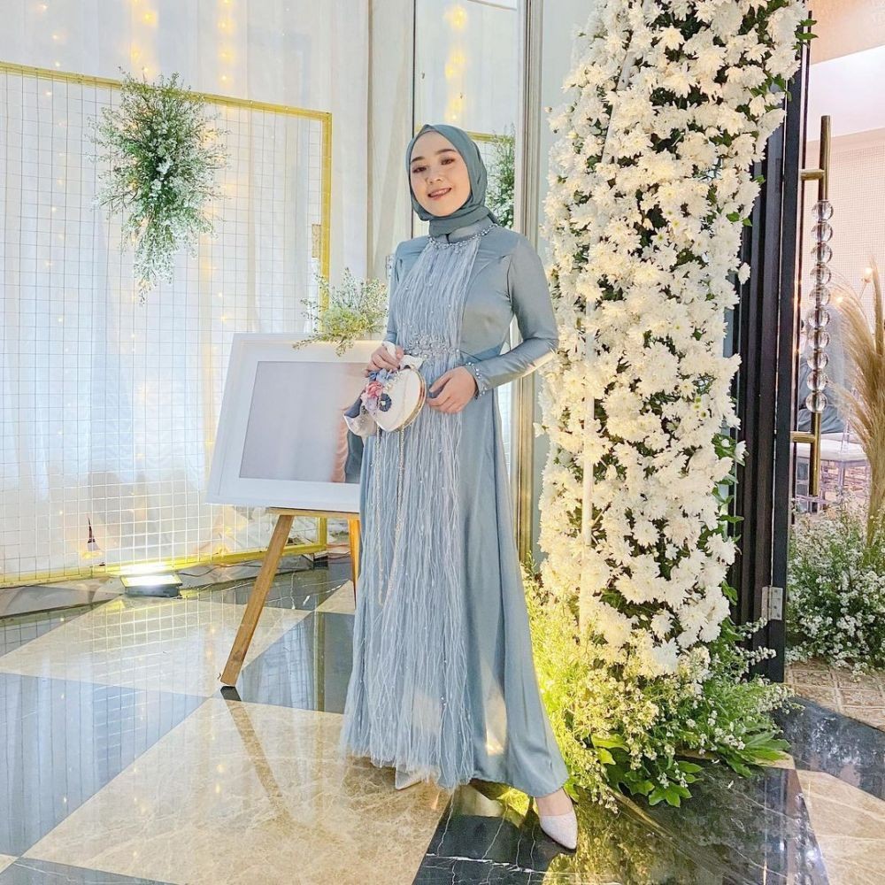 10 Baju Kondangan Putri Melati, Selebgram Hijab Stylish!