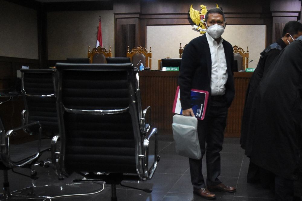 Pengadilan Tinggi Dki Kuatkan Vonis 4 Tahun Rj Lino
