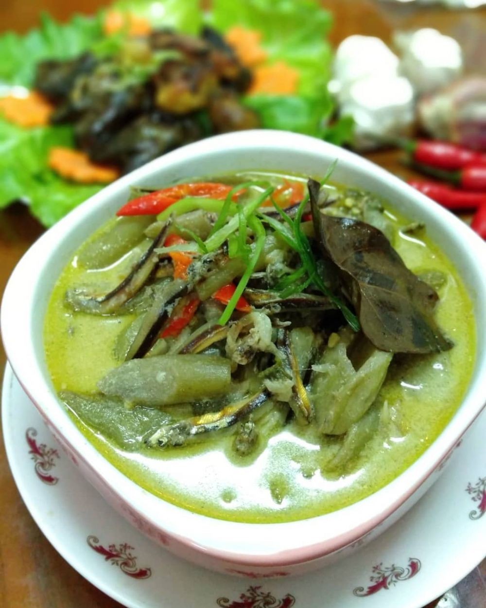 Sayur Berkuah Santan Khas Indonesia Paling Gurih dan Sedap