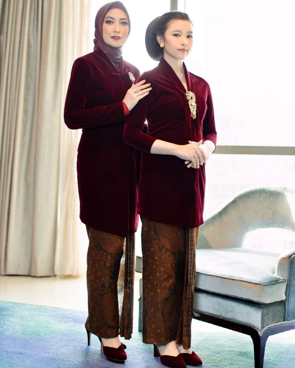 12 Kebaya untuk Dress Code Busana Nasional, Klasik Banget
