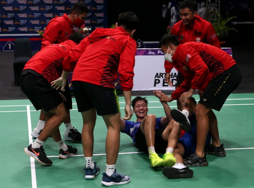 Satgas Ungkap Penyebab Atlet PON Terpapar COVID-19 Satgas Ungkap Penyebab Atlet PON Terpapar COVID-19