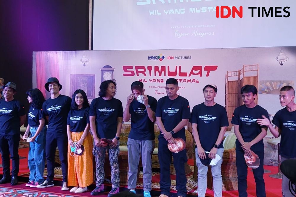 13 Artis Pemain Film Srimulat Hil Yang Mustahal 13 Artis Pemain Film Srimulat Hil Yang Mustahal