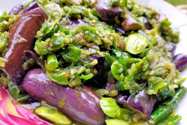 Resep Terung Sambal Hijau, Pedasnya Nendang Abis