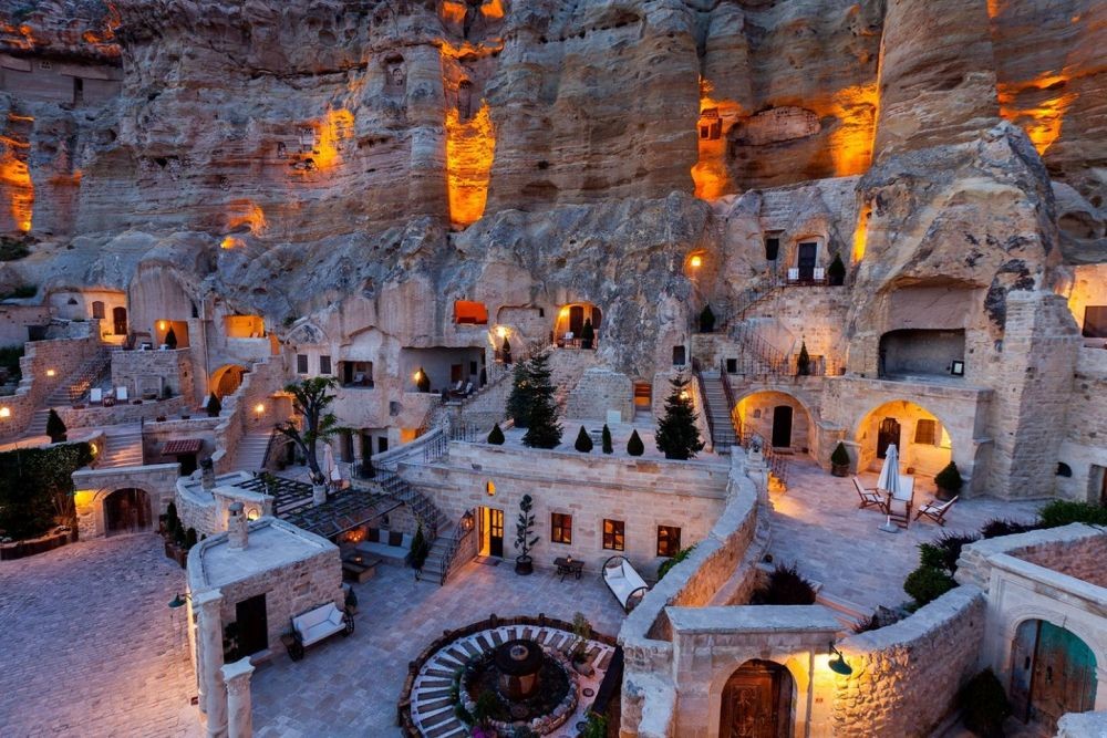 Potret Keindahan Cappadocia Turki, Wisata Favoritnya Artis